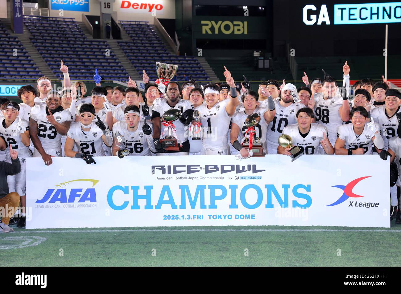Tokyo Dome, Tokyo, Japan. 3rd Jan, 2025. Panasonic Impulse team group (Impulse), JANUARY 3, 2025 ...