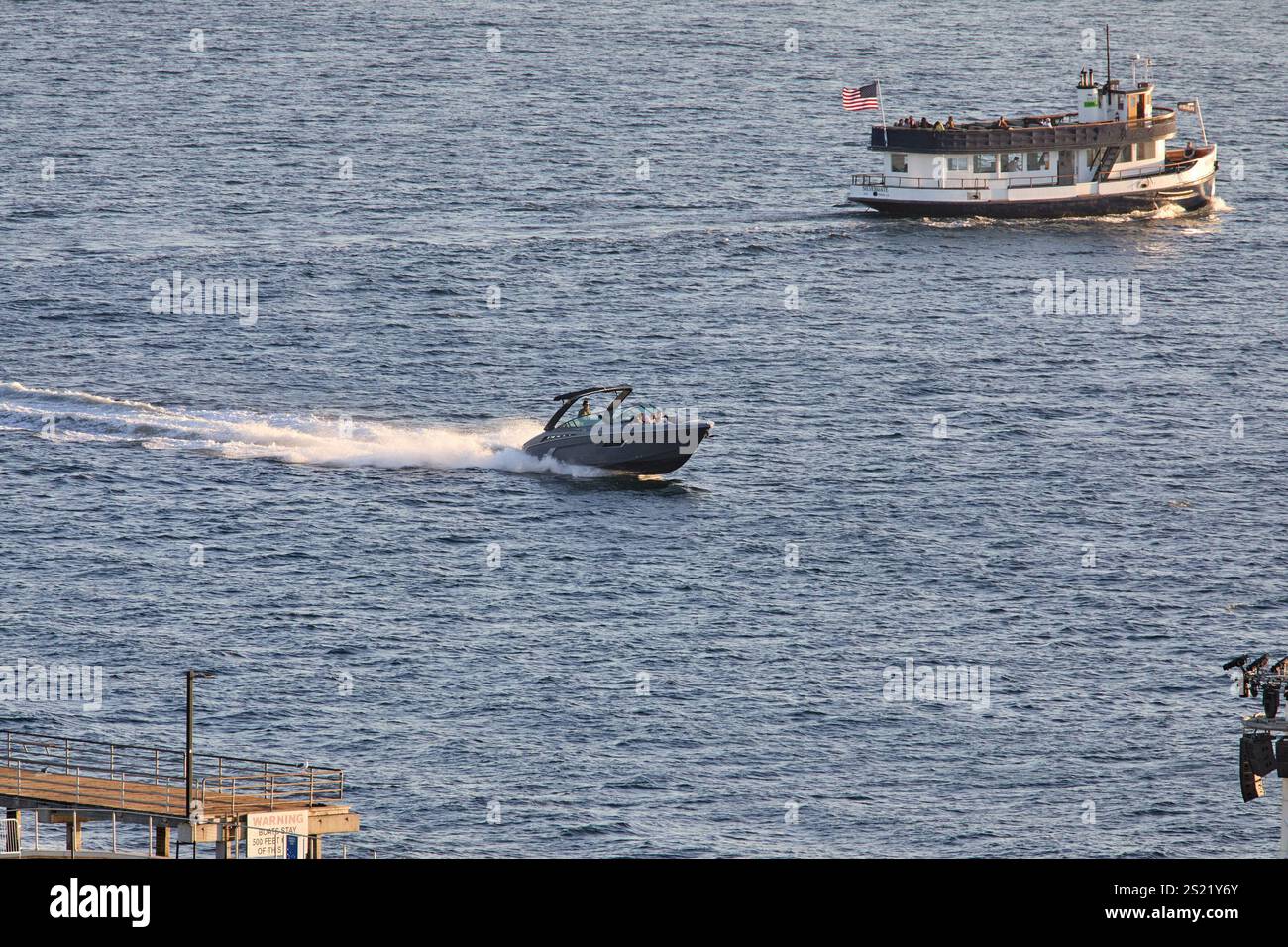 Sleek speedboat glides across hi-res stock photography and images - Alamy