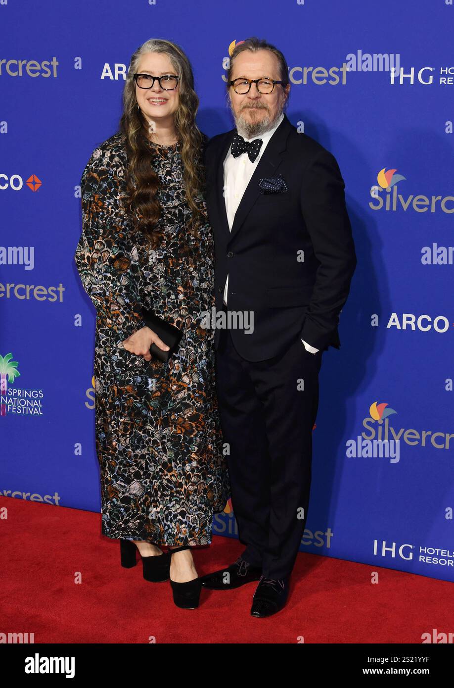 PALM SPRINGS, CALIFORNIA - JANUARY 03: (L-R) Gisele Schmidt and Gary ...