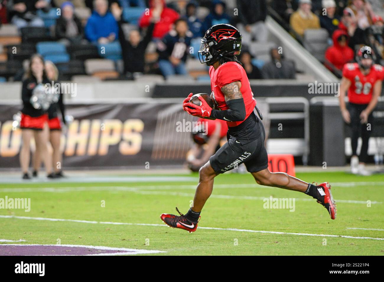 HOUSTON, TX - JANUARY 05: North Central (IL) running back Darius Byrd ...