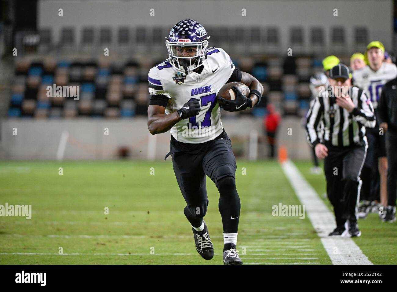 HOUSTON, TX - JANUARY 05: Mount Union wide receiver Jerry Cooper Jr ...