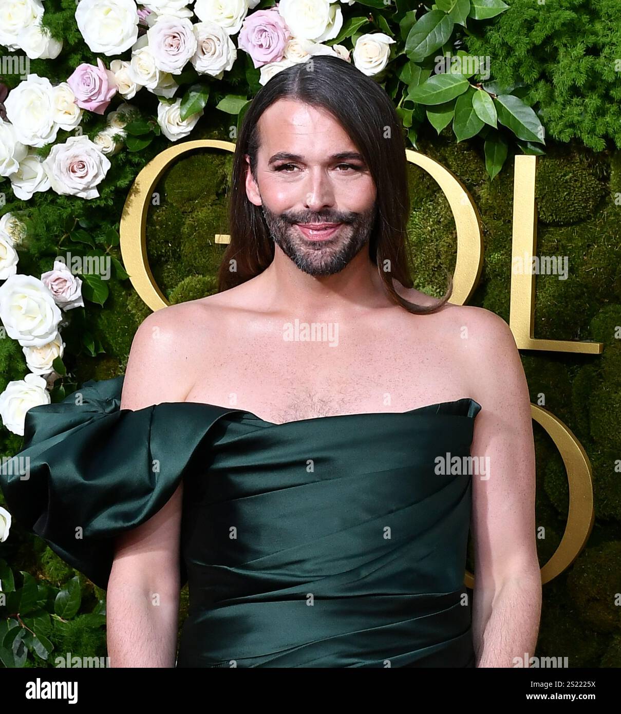 Beverly Hills, USA. 05th Jan, 2025. Jonathan van Ness attends the 82nd ...