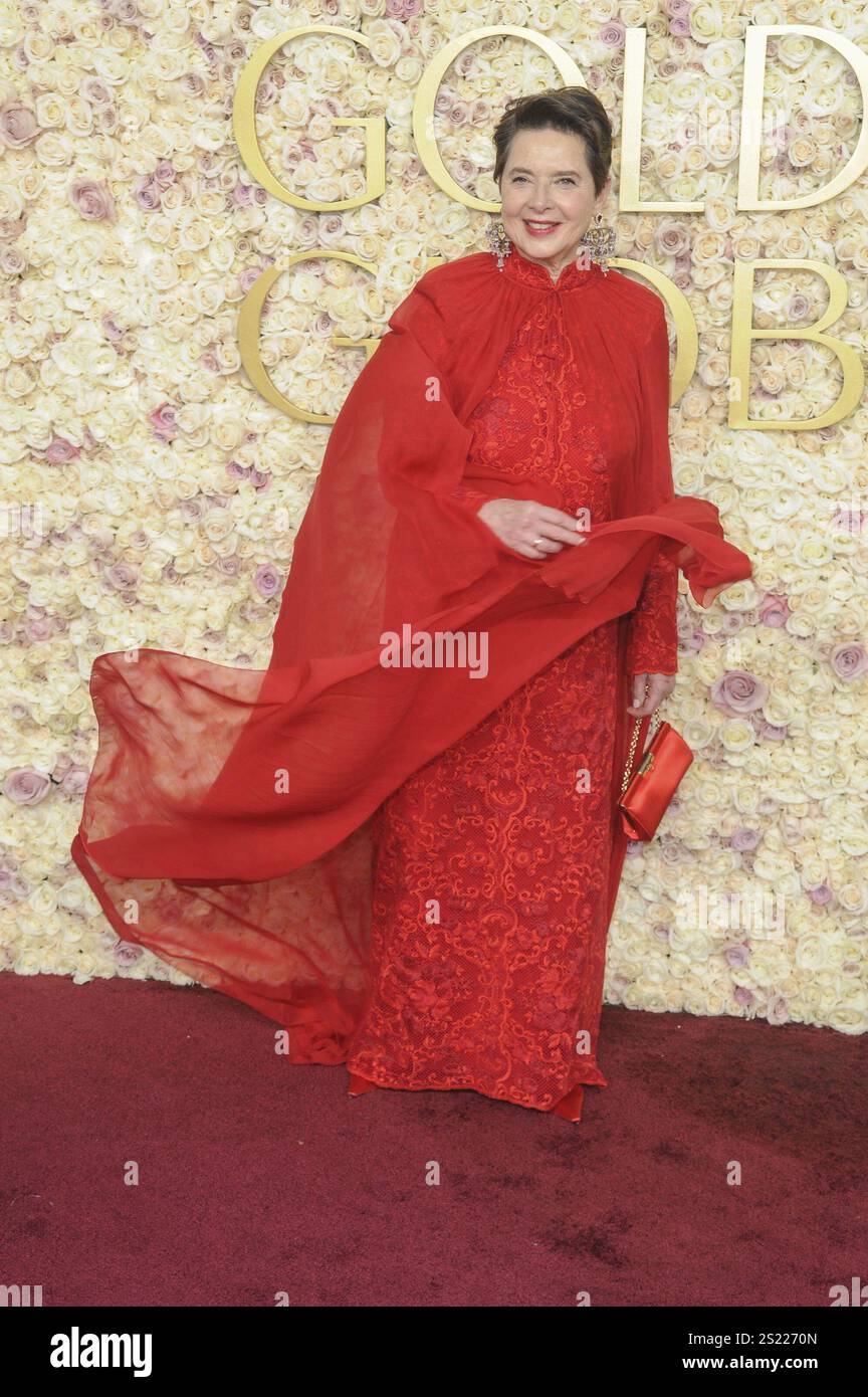 Ca. 05th Jan, 2025. Isabella Rossellini at arrivals for 82nd Golden ...