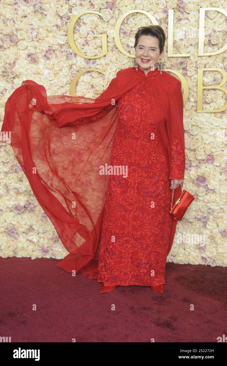 Ca. 05th Jan, 2025. Isabella Rossellini at arrivals for 82nd Golden ...