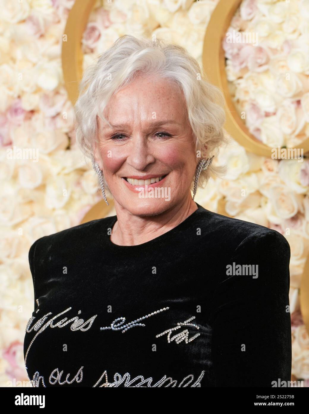 Los Angeles, USA. 05th Jan, 2025. Glenn Close walking on the red carpet ...