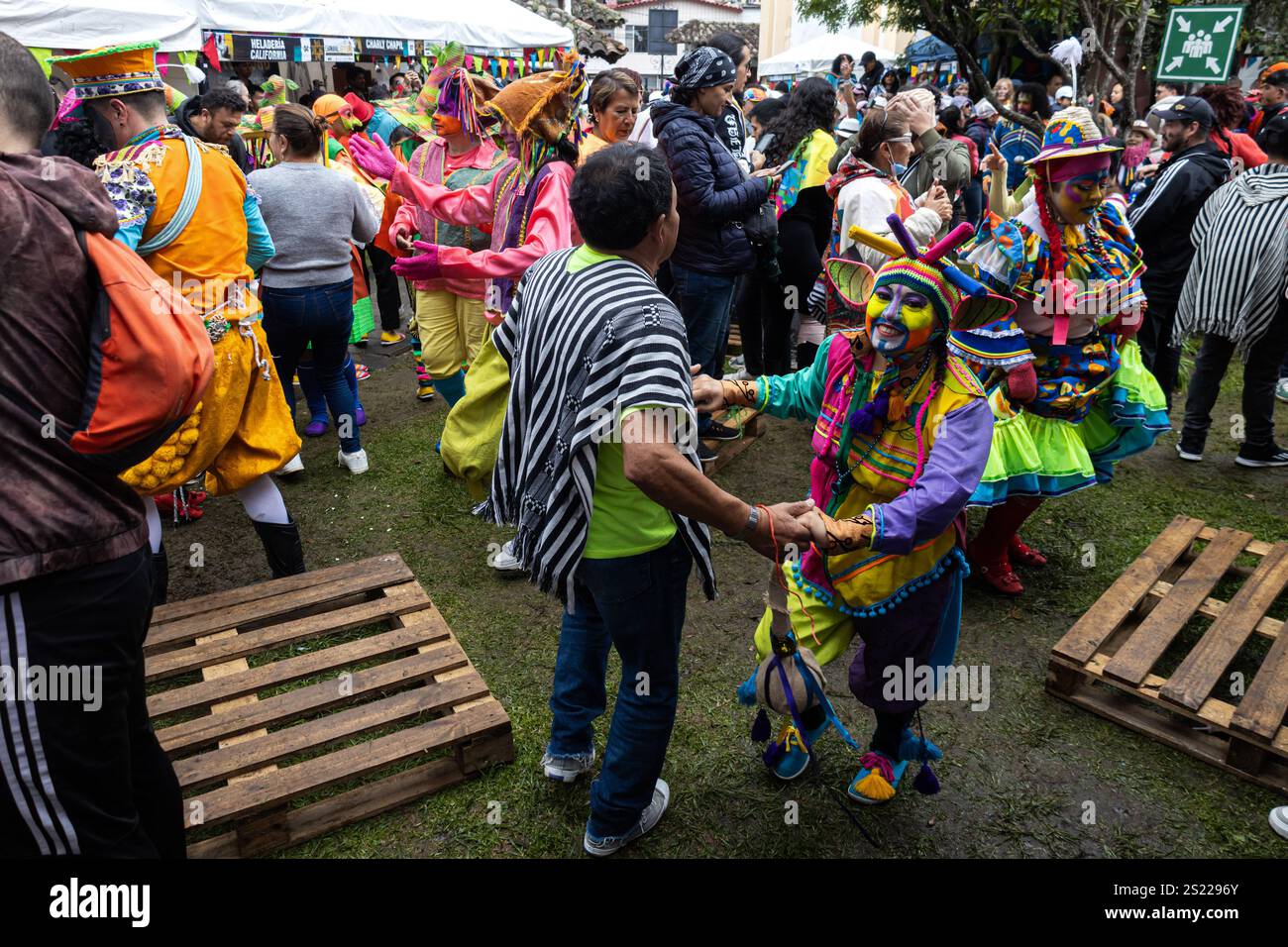 Pasto, Colombia. 05th Jan, 2025. Artists perfom as the 'Carnival of ...