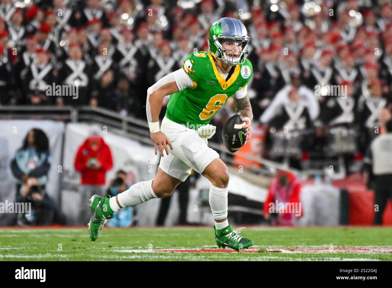 Oregon Ducks quarterback Dillon Gabriel (8) during the Rose Bowl game ...