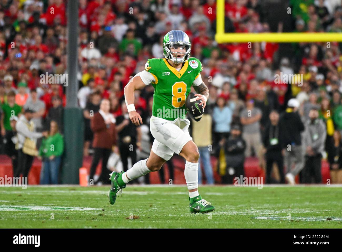Oregon Ducks quarterback Dillon Gabriel (8) during the Rose Bowl game ...
