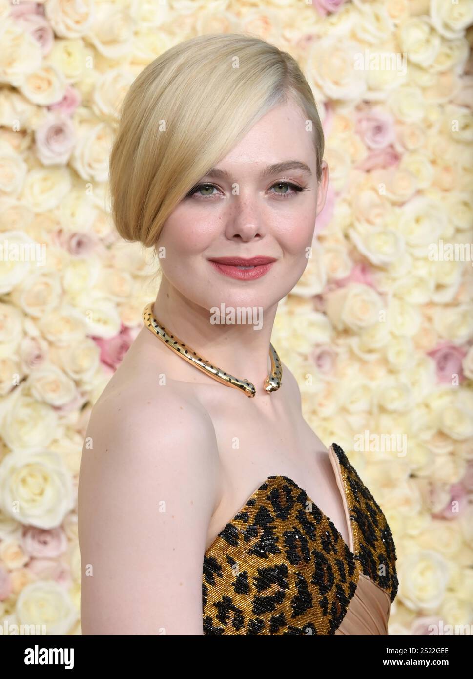 Beverly Hills, USA. 05th Jan, 2025. Elle Fanning arriving to the 82nd ...