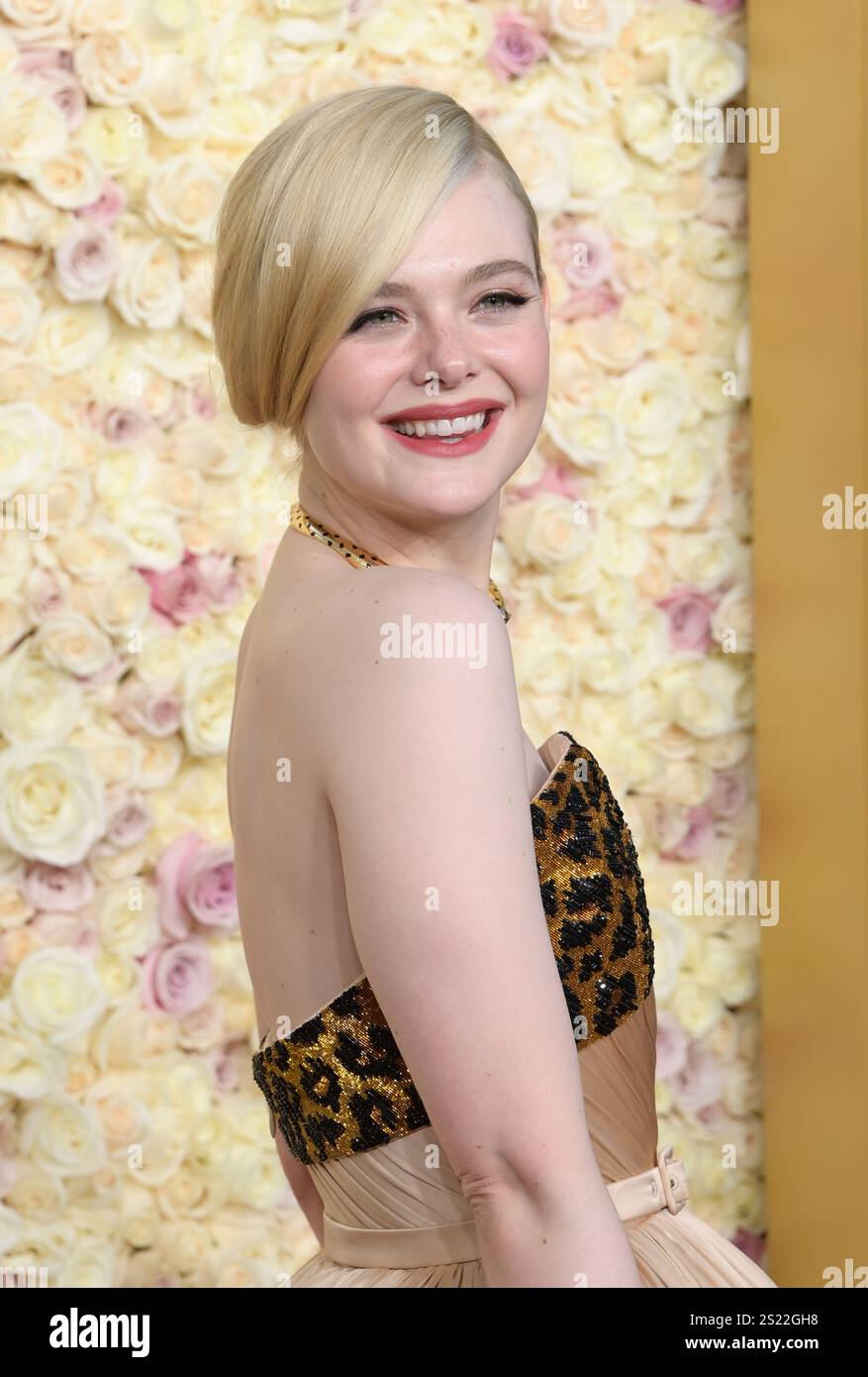 Beverly Hills, USA. 05th Jan, 2025. Elle Fanning arriving to the 82nd ...