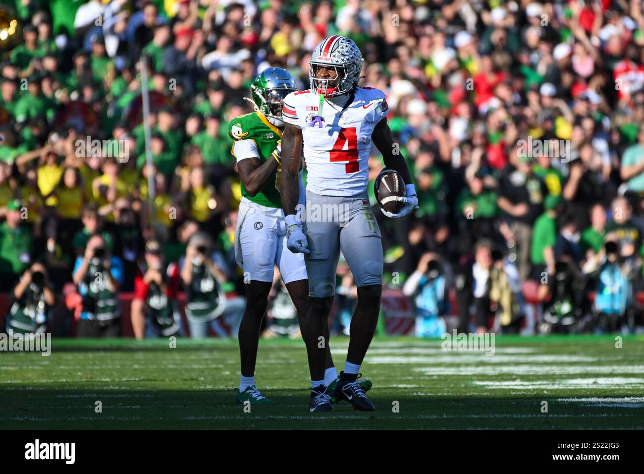 Pasadena, United States. 01st Jan, 2025. Ohio State Buckeyes wide ...