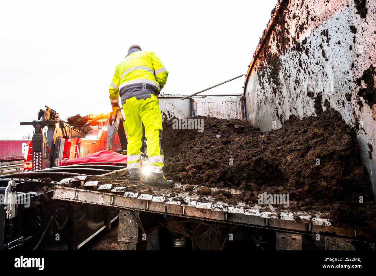 Stapelfeld, Germany. 06th Jan, 2025. A truck loaded with chicken manure ...
