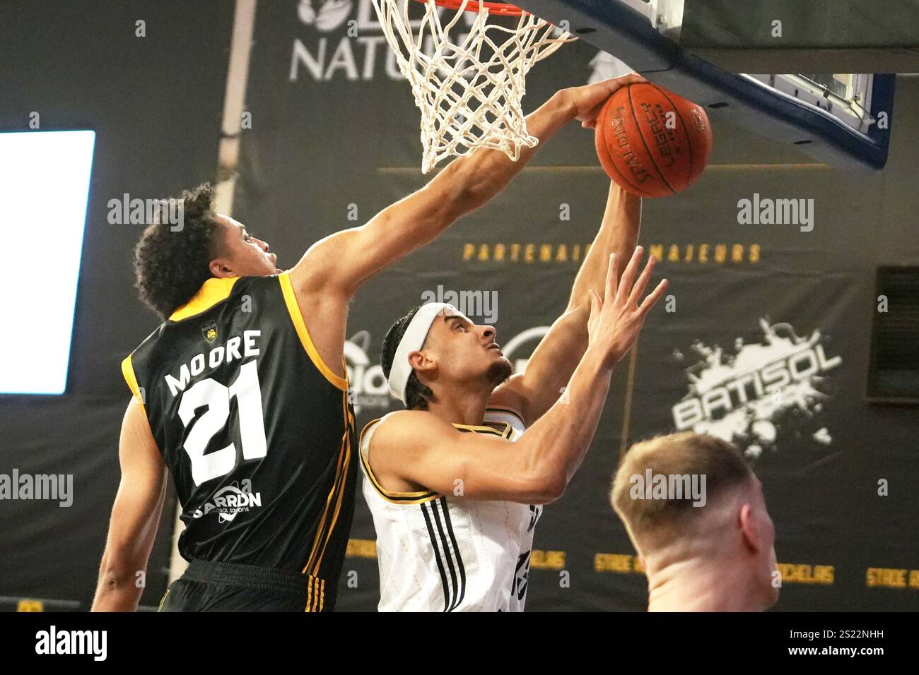 La Rochelle, France. 05th Jan, 2025. Neal Sako of ASVEL Lyon ...