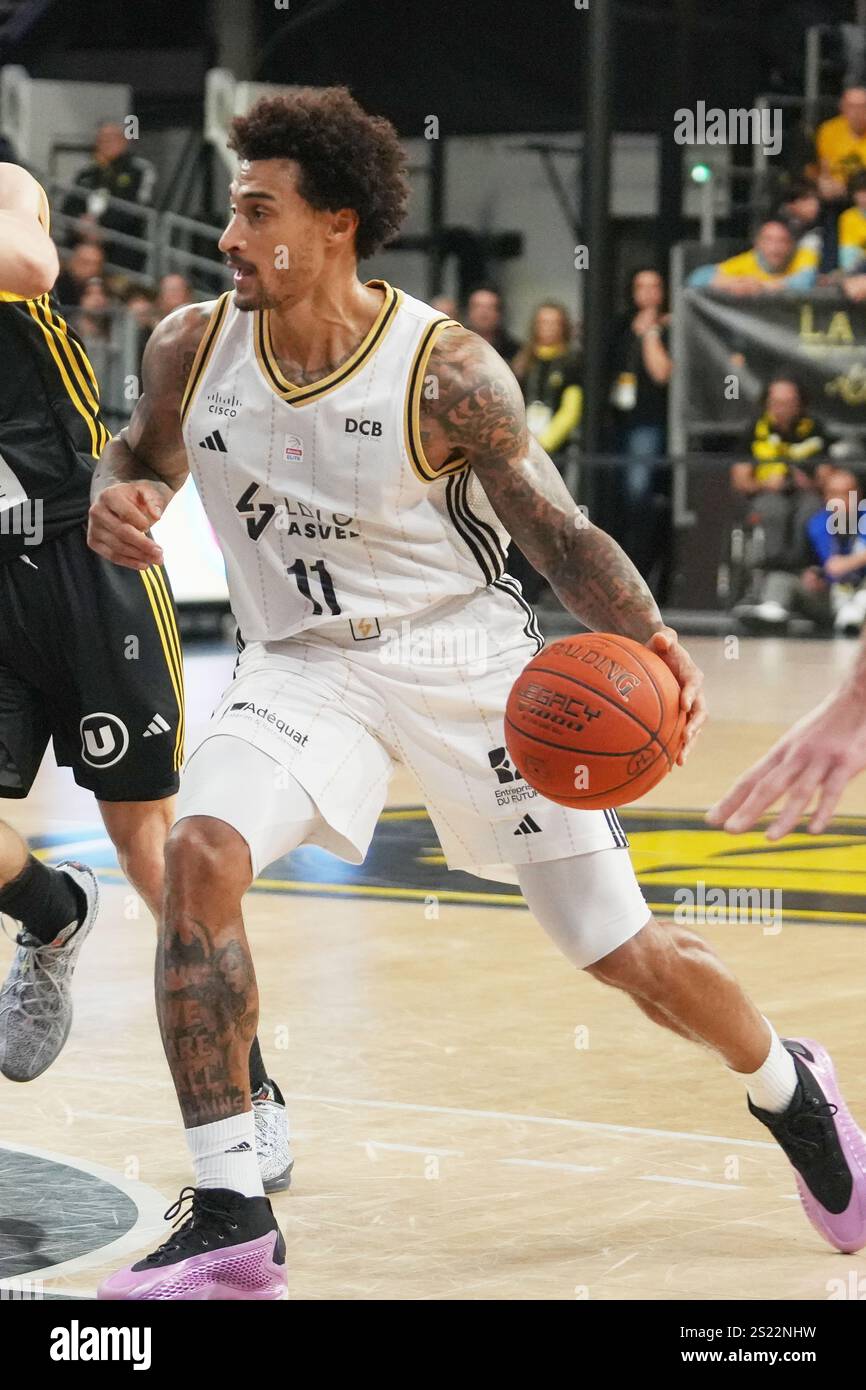La Rochelle, France. 05th Jan, 2025. Edwin Jackson of ASVEL Lyon ...