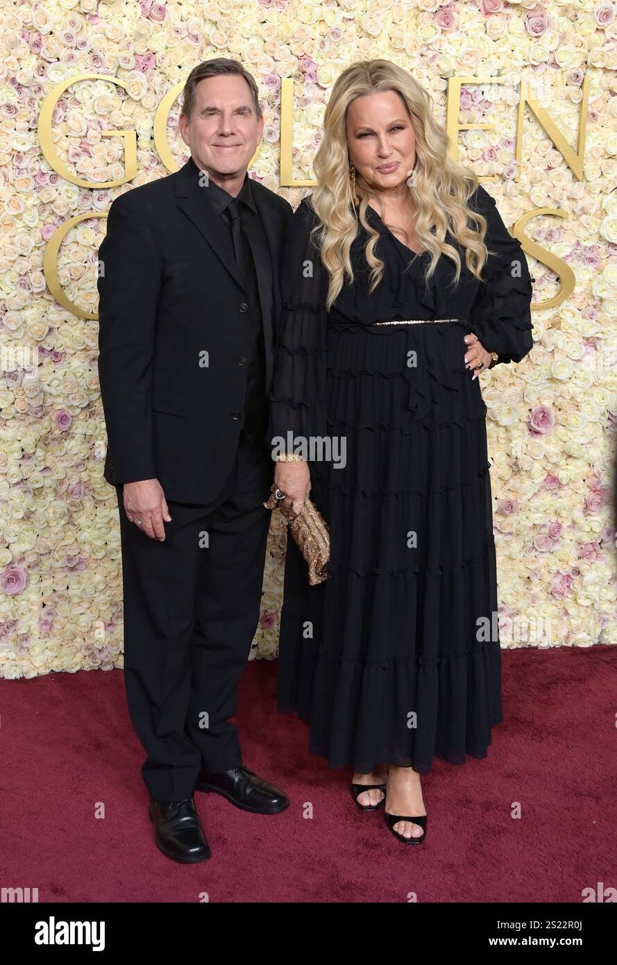 Beverly Hills, USA. 05th Jan, 2025. Tim Bagley and Jennifer Coolidge ...