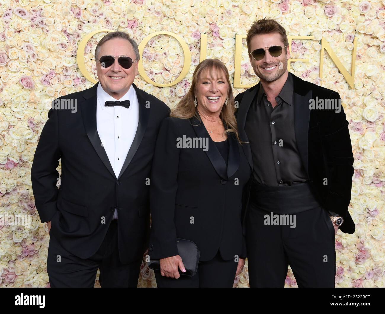 Glen Powell Sr., Cyndy Powell and Glen Powell arriving to the 82nd ...