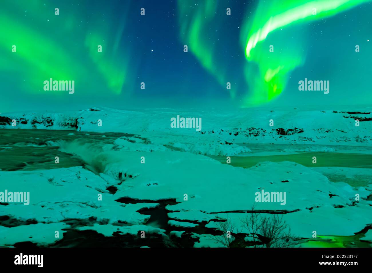 Intense Northern Lights Over The Icelandic Night Sky Stock Photo - Alamy
