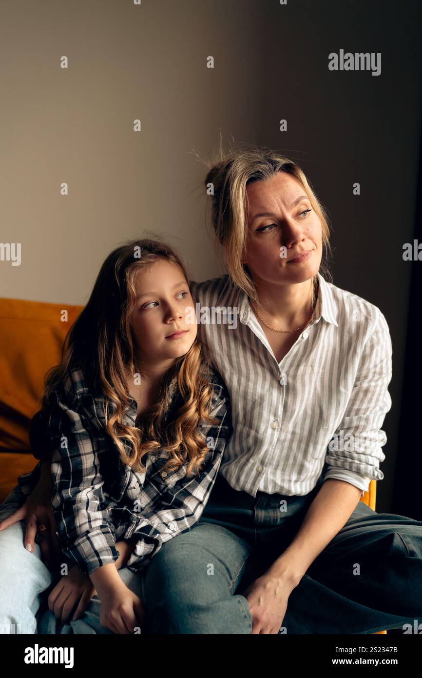 Mom daughter sit on hi-res stock photography and images - Alamy