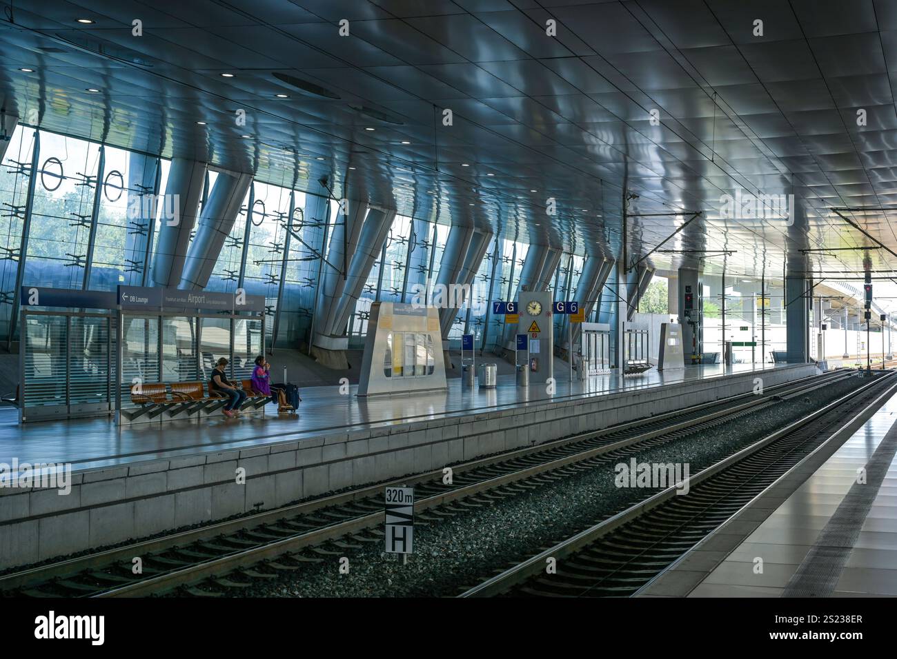 Fernbahnhof Airport Flughafen, Frankfurt am Main, Hessen, Deutschland ...