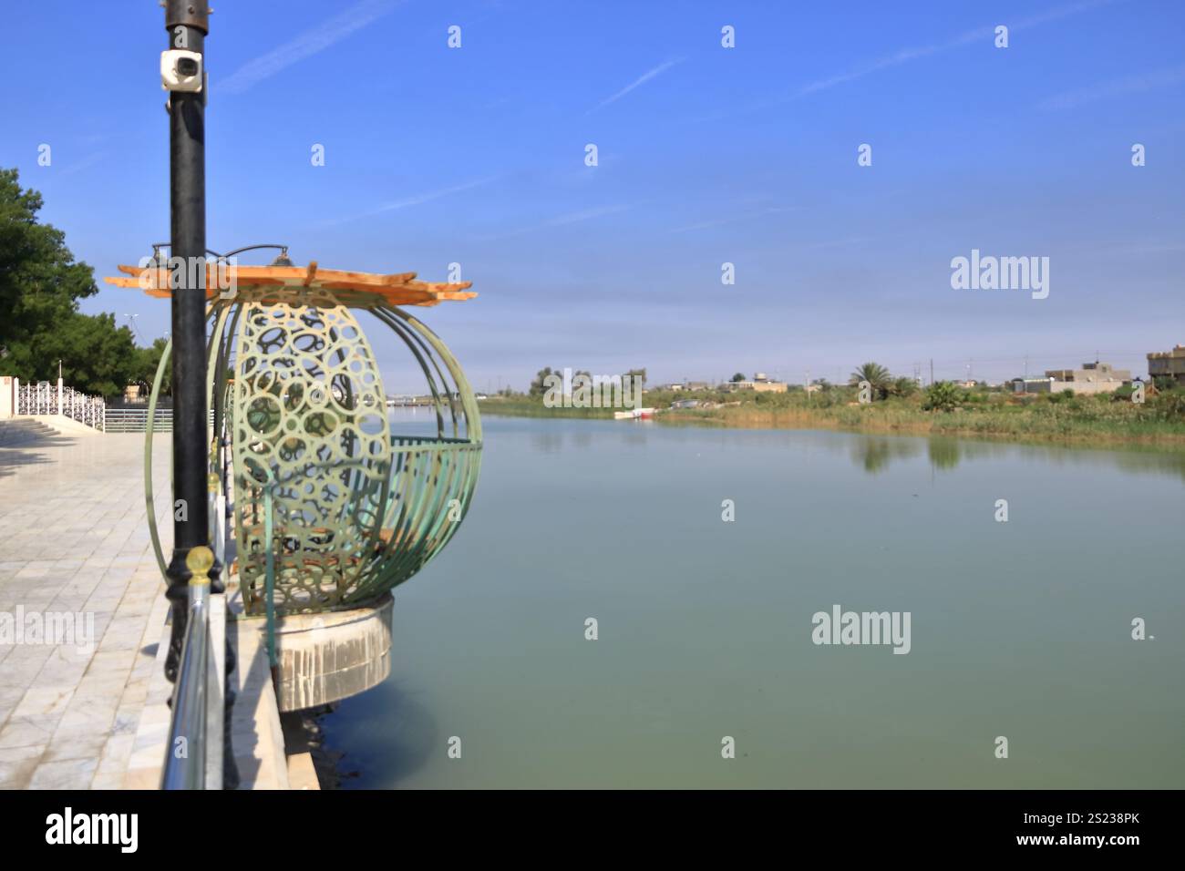 Tigris river at the Euphrates and Tigris confluence, Shatt al-Arab, Al ...