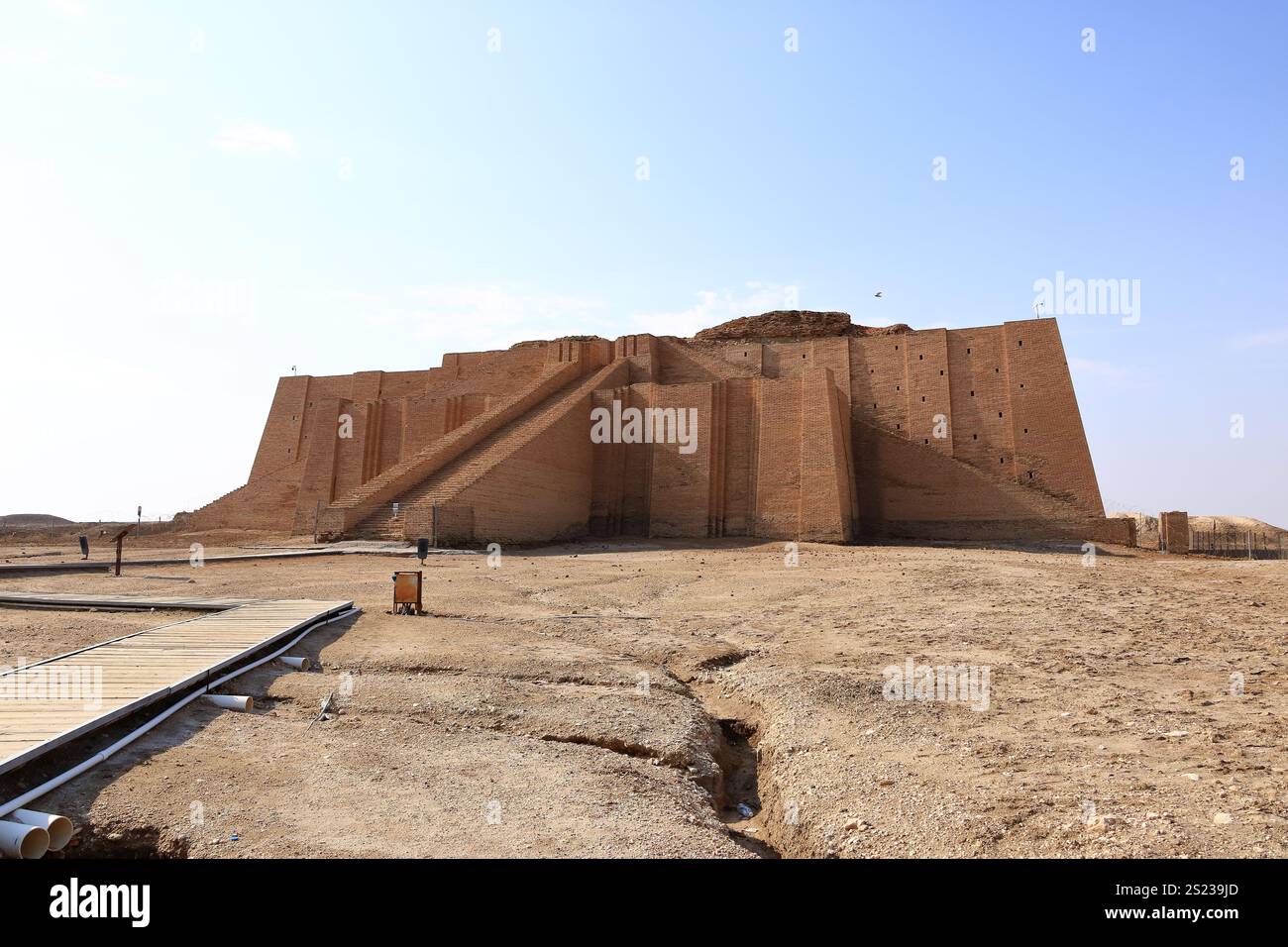 the restored ziggurat in ancient Ur, sumerian temple, Iraq Stock Photo ...