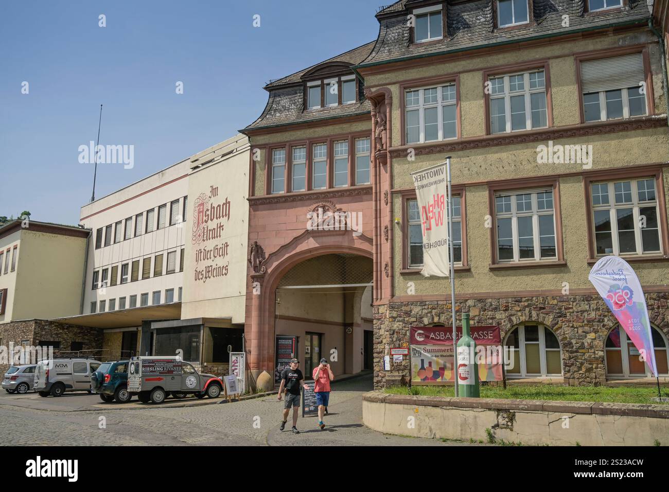 Weinbrennerei Asbach Uralt, Rüdesheim, Hessen, Deutschland *** Asbach ...