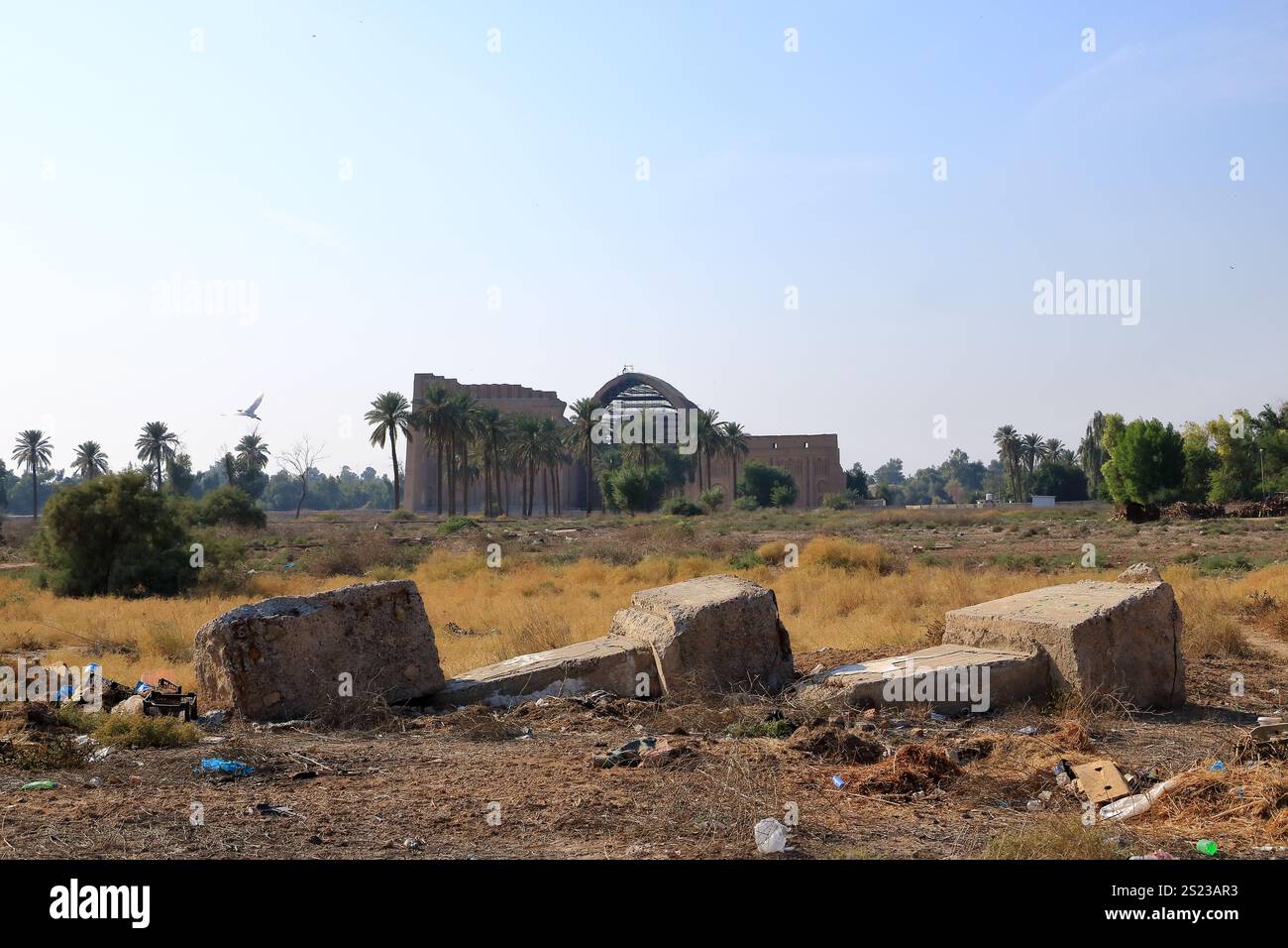 Ctesiphon, Iraq - Ktesifon Palace or Tak-i Kisra - Taq Kasra, Ctesiphon ...
