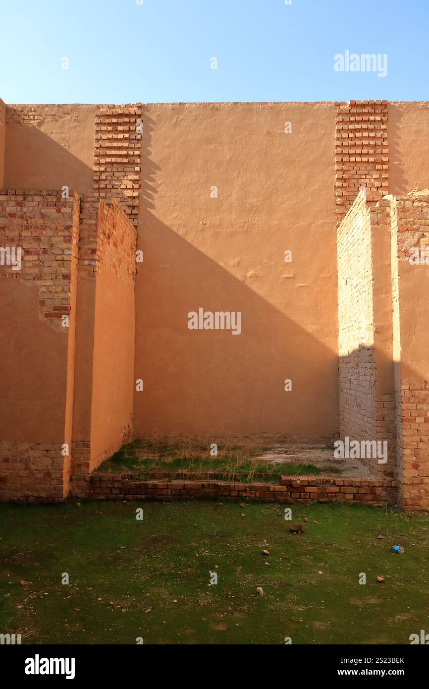 walls and bricks of renovation of the Main Caliphal Palace at Samarra ...