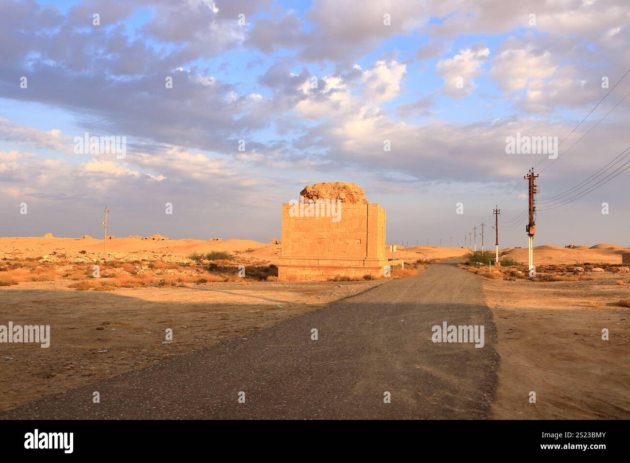 Hatra in Iraq, entrance area of the ancient city in Upper Mesopotamia ...