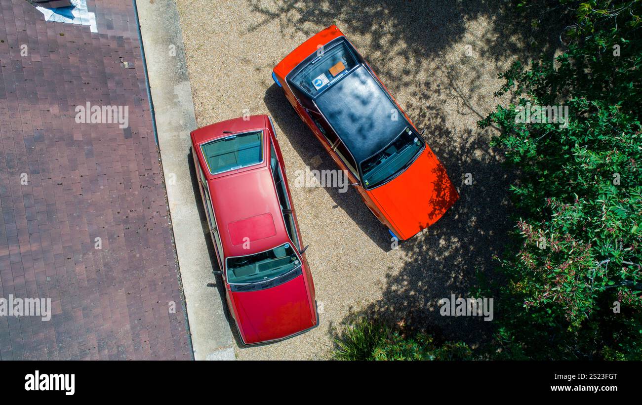 Wolseley 18-22 and sister car Austin Ambassador Vanden PLas - badge ...