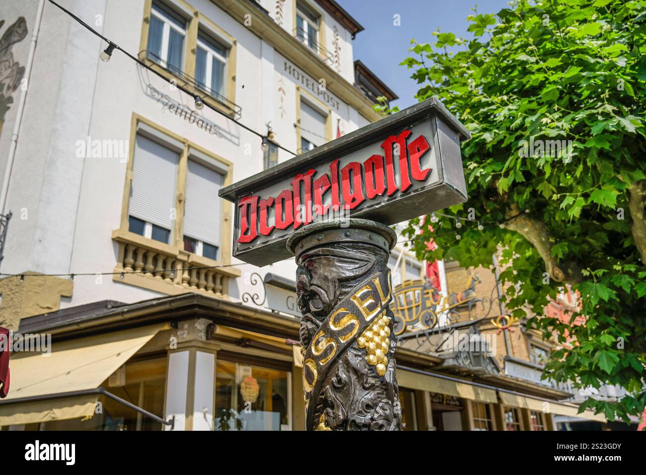 Straßenschild Drosselgasse, Rüdesheim, Hessen, Deutschland *** Street ...