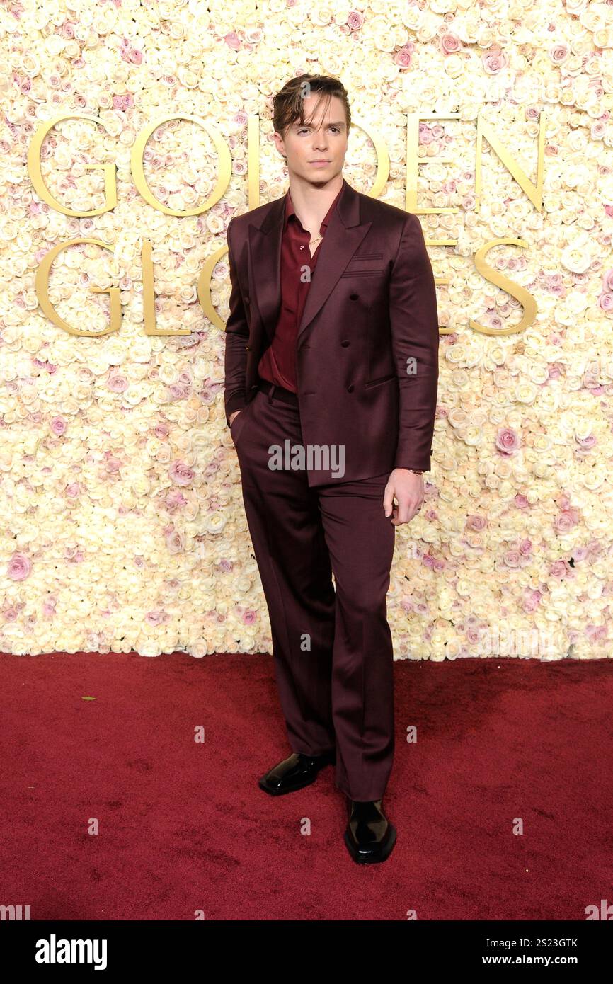 Nicholas Alexander Chavez bei der Verleihung der 82. Golden Globe ...