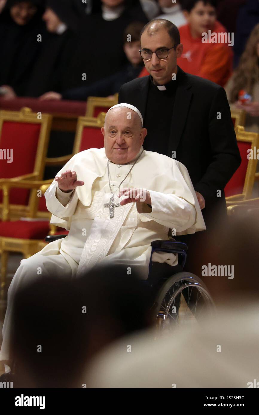 Rome, Italy 06.01.2025 : Pope Francis Bergoglio arrives at the basilica ...