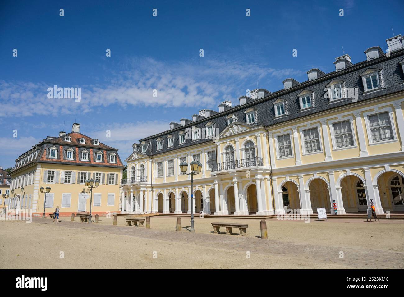 Hessisches Puppen- und Spielzeugmuseum, Arkadenbau, Parkpromenade ...