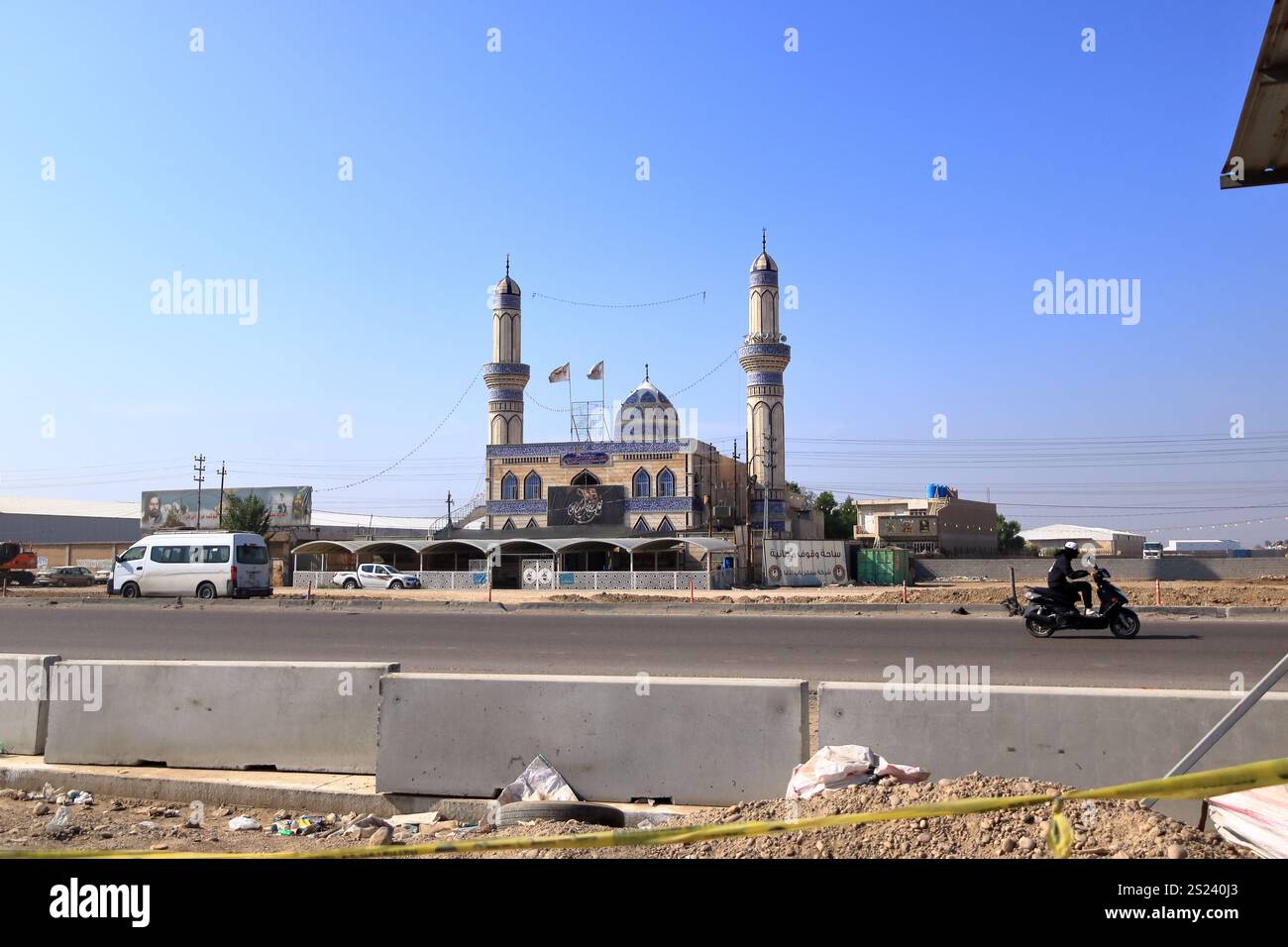 Baghdad, Bagdad in Iraq - November 14 2024: every day life with cars on ...