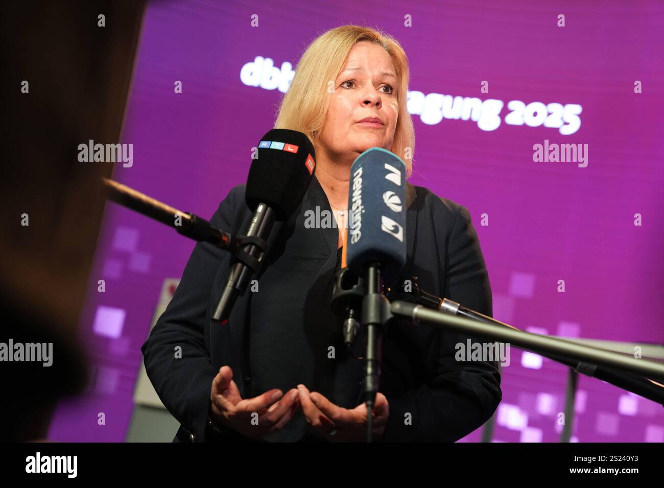 dbb beamtenbund und tarifunion Jahrestagung 2025 Innenministerin Nancy ...