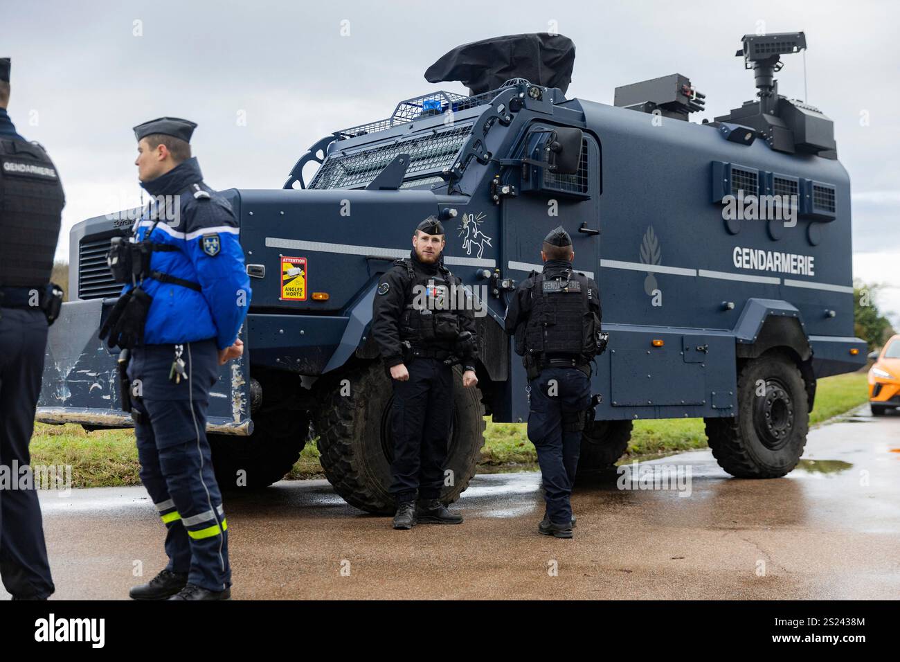 Orveau, France. 06th Jan, 2025. The Centaure, an armored gendarmerie ...