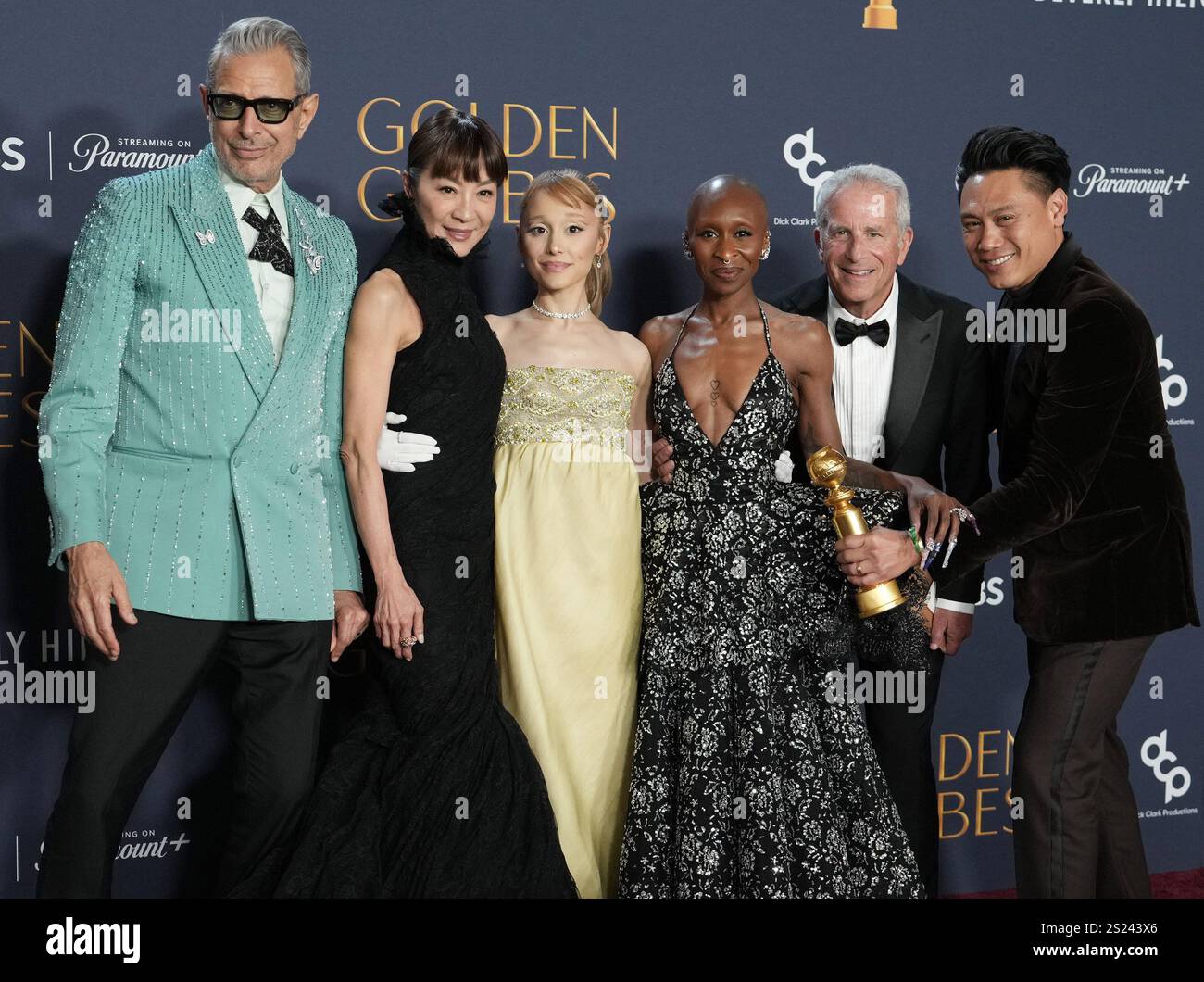 (L-R) WICKED Cast & Crew - Jeff Goldblum, Michelle Yeoh, Ariana Grande ...