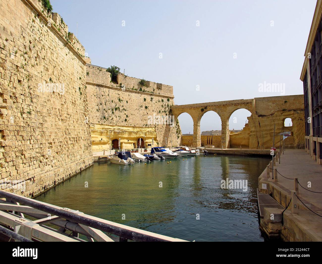 Fort St Angel, Birgu, Vittoriosa of Malta Stock Photo - Alamy
