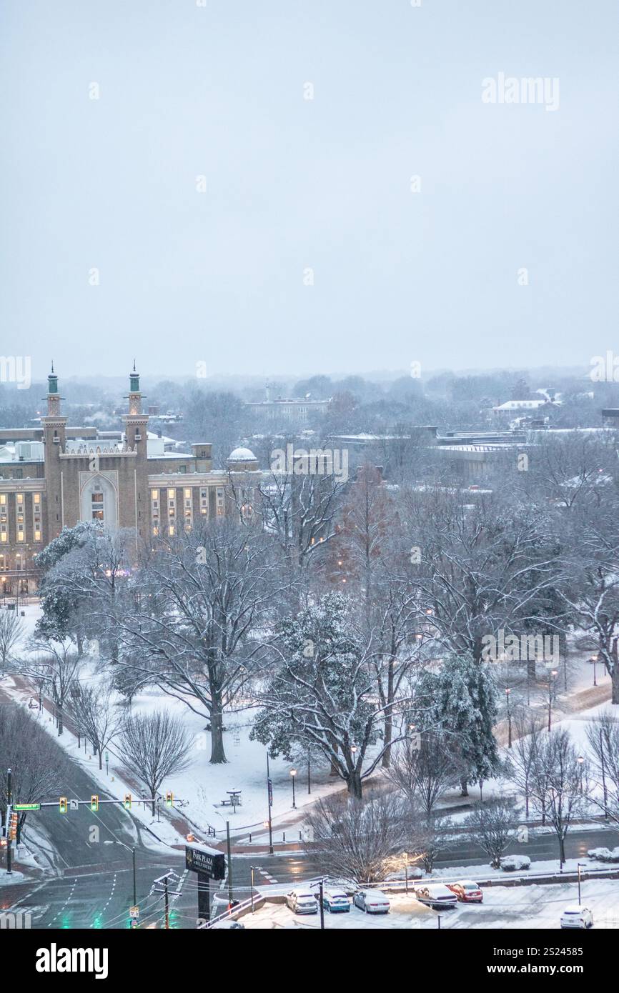 Richmond VA, USA, 6th Jan 2024, Richmond VA and VCU campus waking up ...