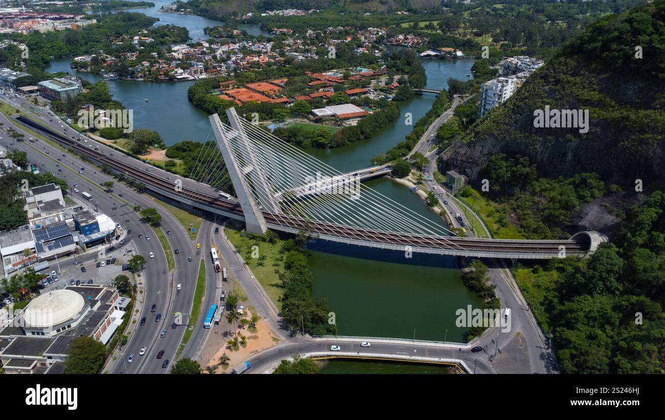 Aerial photo of the cable-located bridge in the Barra da Tijuca ...