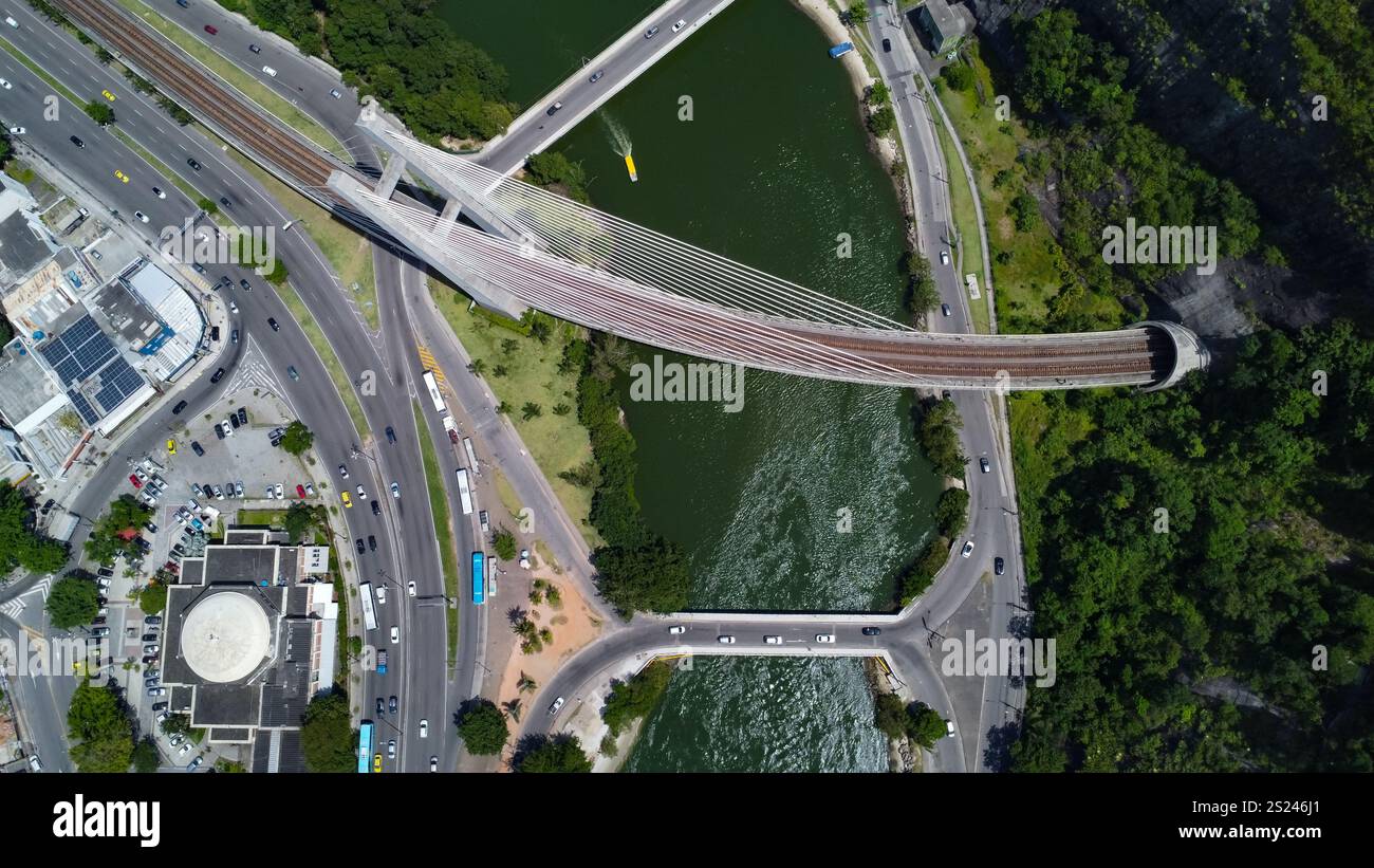 Aerial photo of the cable-located bridge in the Barra da Tijuca ...