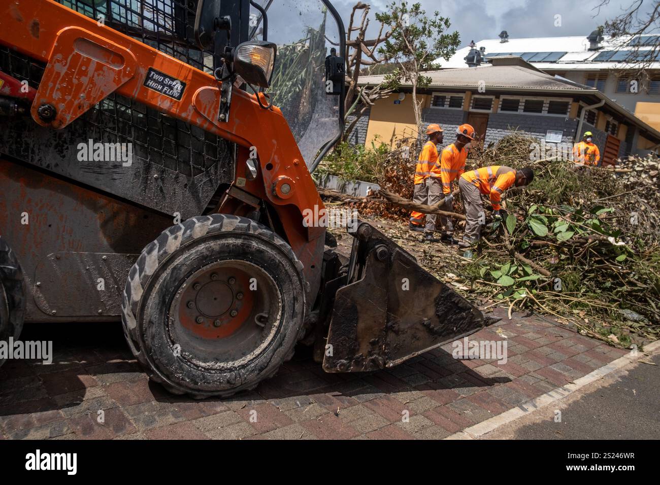 Michael Bunel/Le Pictorium - MAYOTTE, cyclone Chido - 24/12/2024 ...