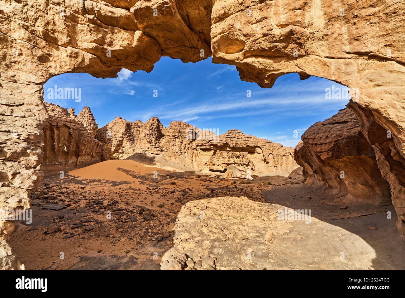 Rocks of Sahara Desert, Tassili N'Ajjer, Algeria Stock Photo - Alamy