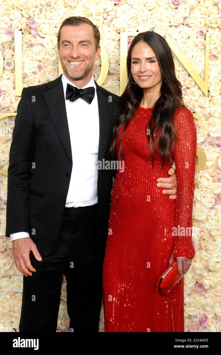 Jordana Brewster mit Ehemann Mason Morfit bei der Verleihung der 82. Golden Globe Awards 2025 im ...