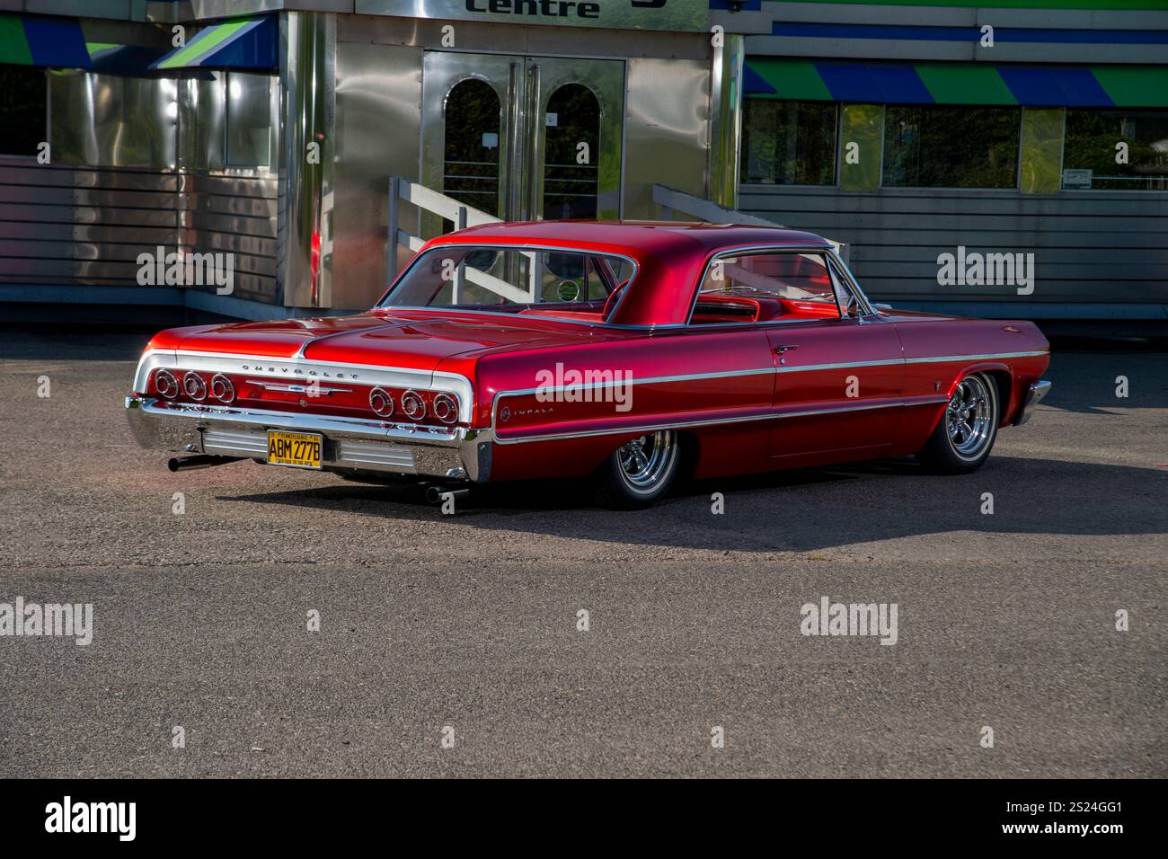 1964 Chevrolet Impala Low Rider custom car Stock Photo - Alamy