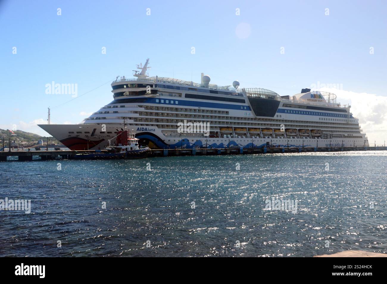 'AIDA' Luna is a Sphinx-class Luxury Cruise Ship Operated by Carnival ...