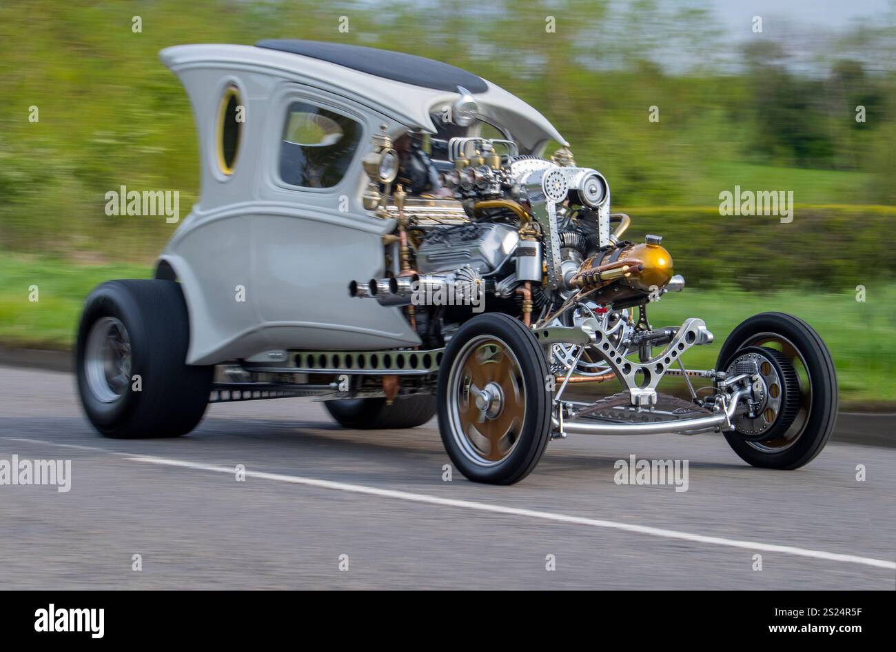 Automatron, the incredible hand made steam punk custom car, designed ...