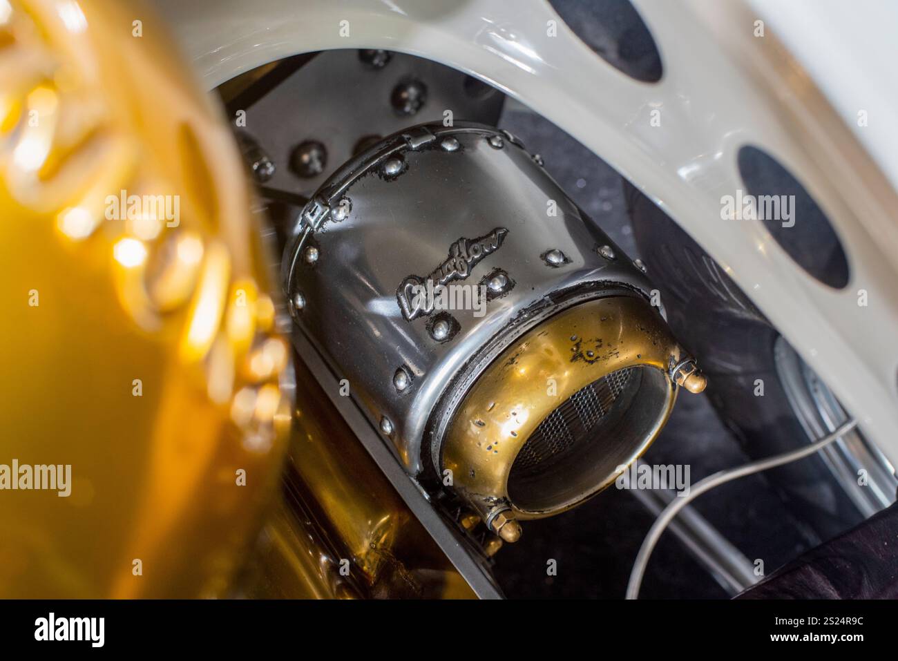 Automatron, the incredible hand made steam punk custom car, designed ...