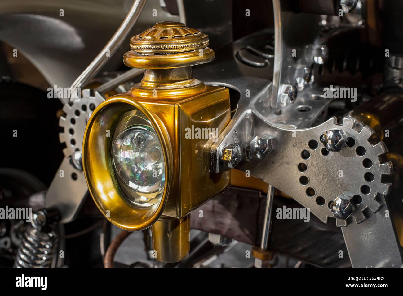 Automatron, the incredible hand made steam punk custom car, designed ...